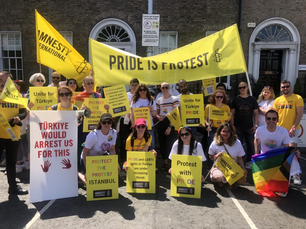 Amnesty Ireland at Pride - Amnesty International Ireland